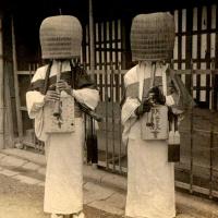 Komuso, the Basket-Head Monks