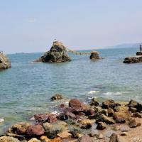 Defining images of Japan, Iwakura rock formations