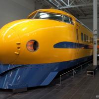 Shinkansen Doctor Yellow