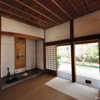 Traditional Japanese house, Tokonoma