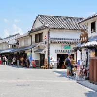Edo style traditional street, Honmachi